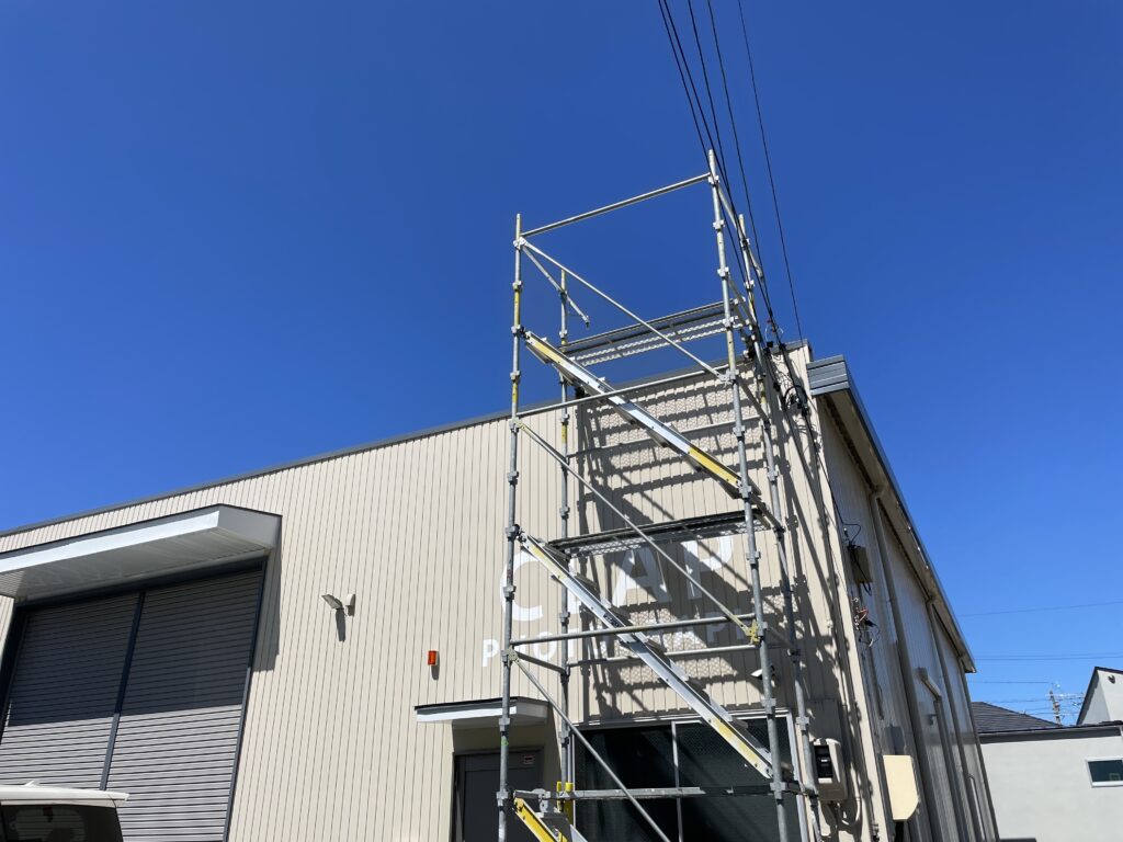 屋根塗装｜Studio Clap｜スタジオ クラップ